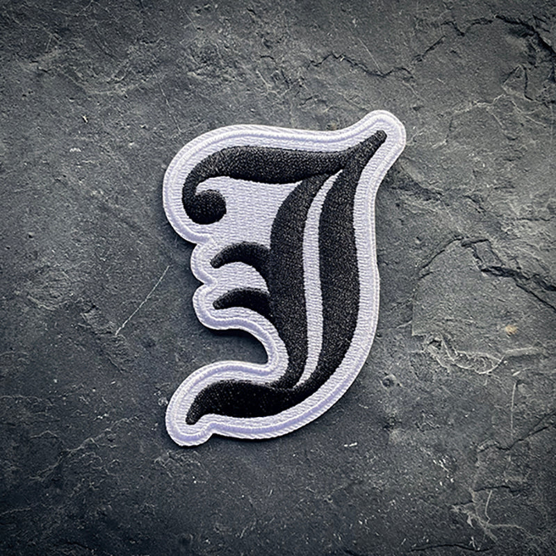 J alphabet patch, the letter "J" Old English - PATCH – TORVENIUS