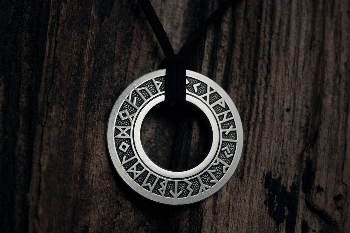 Elder futhark rune disc - NECKLACE – TORVENIUS