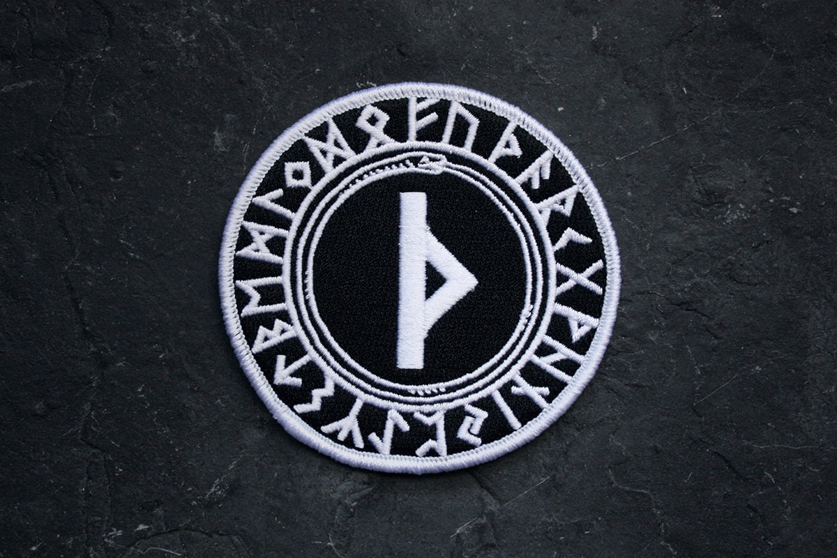 Elder futhark runes, Thurisaz, chaos - PATCH – TORVENIUS