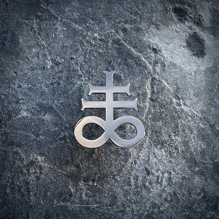 Leviathan cross, oversized and shiny - PIN – TORVENIUS