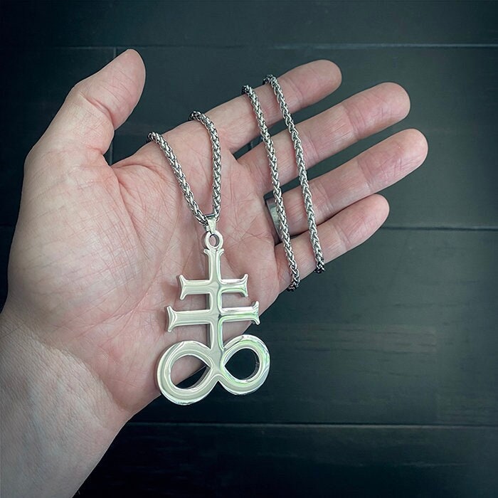 Leviathan cross, oversized shiny version - NECKLACE – TORVENIUS
